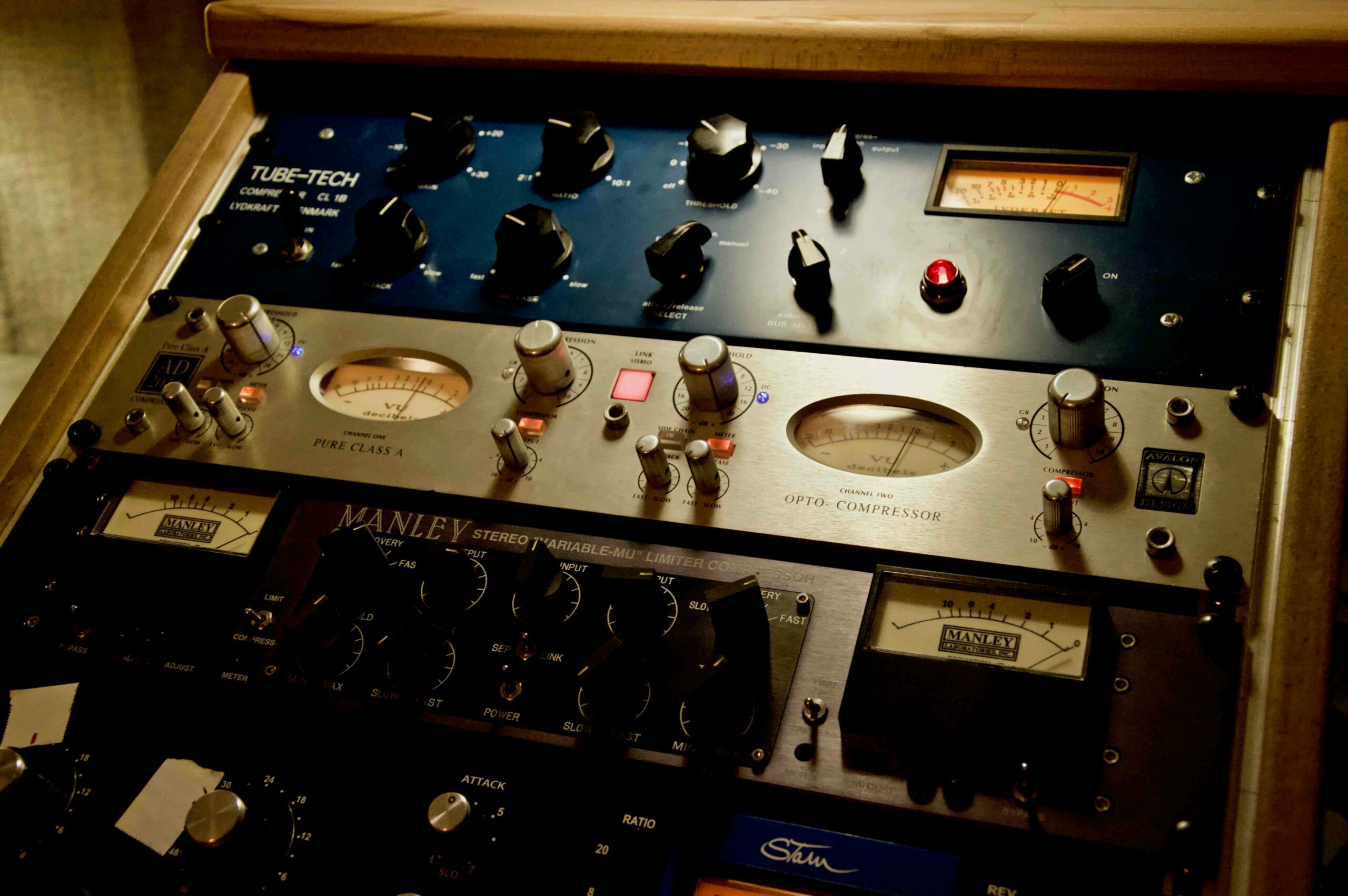 Studio • Oscar Ferran