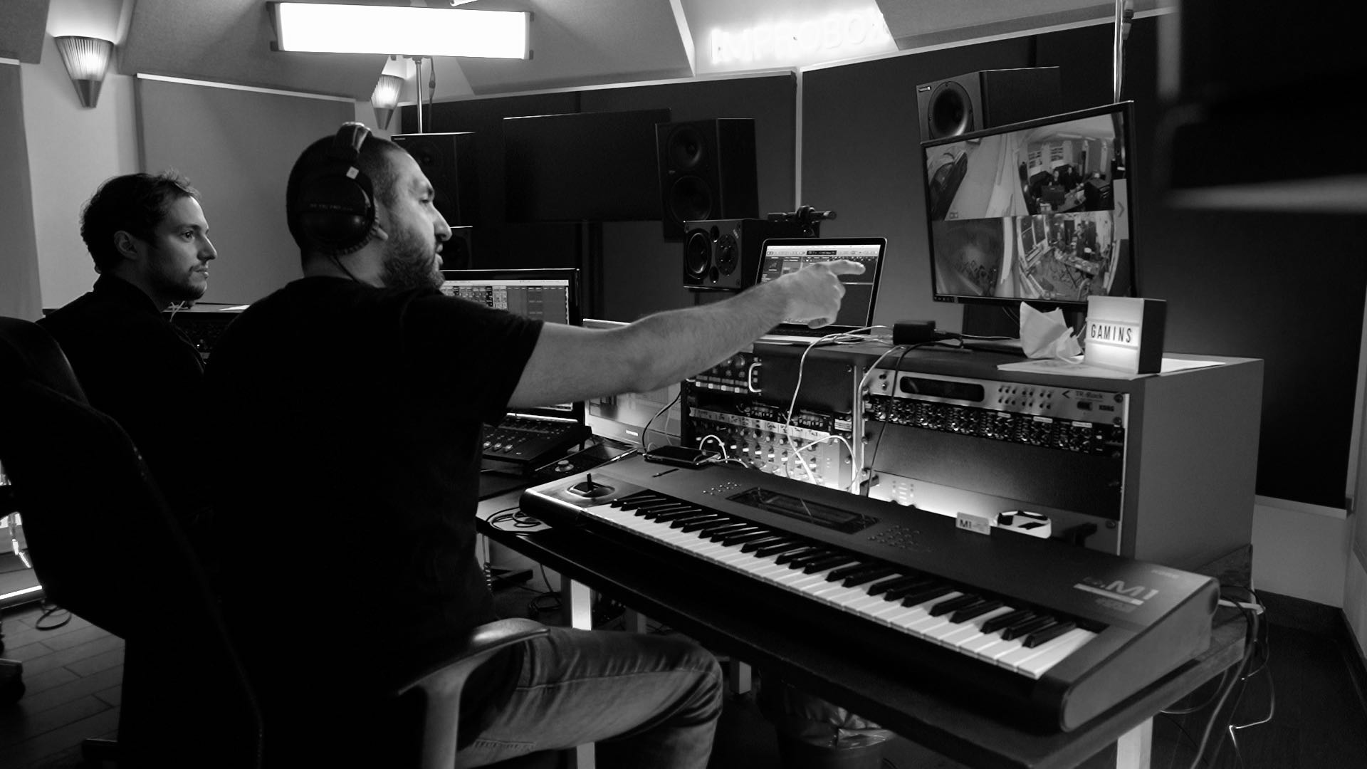 Studio • Oscar Ferran